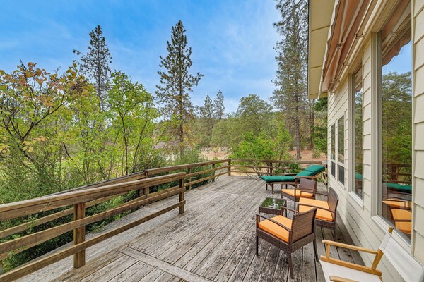 Close To Wine Trail: Home W/ Deck Near Applegate - Valley of the Rogue State Park, Gold Hill