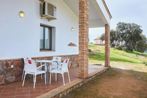 Maison De Campagne 'Casa La Encina' Avec Vue Sur Les Montagnes, Piscine Partagée Et Climatisation - Andalousie