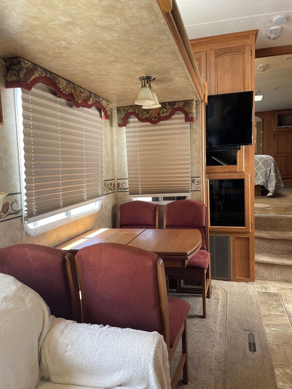 Bright And Super Clean Trailer Is 5 Blocks To Beach, Great Location, Large Pool - Puerto Vallarta