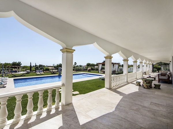 Flor De Lis By Interhome - Albufeira