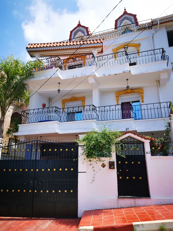 Coastal Elegance: Villa Level, 2nd Floor Jijel - Algeria