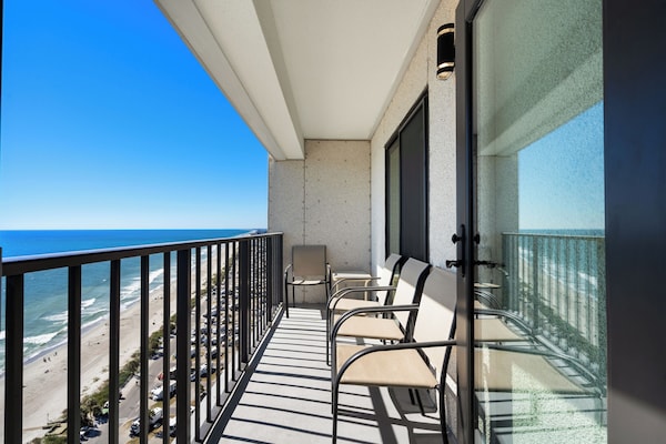 T2102 At The Myrtle Beach Resort: Shoreline Serenity By The Sea - Surfside Beach, SC