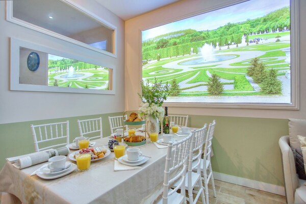Cozy Triplex: Your Paris Escape - Paris