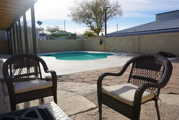 Chic 1-bedroom Side Apartment In Quiet Neighborhood. No Shared Area.private Pool - Lake Las Vegas, NV
