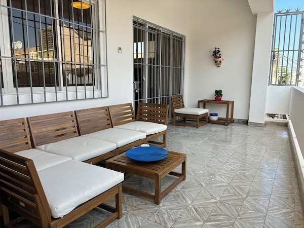 Eclectic,spacious,4-bedroom Penthouse In The Heart Of Zona Colonial - 산토도밍고