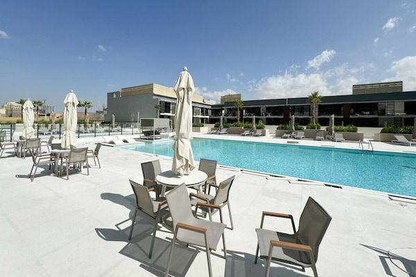Elegant Living In 1 Bdr At Jvc With Top Amenities - Dubai