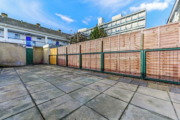 Stunning Family Home - Sleeps 11 - Greenwich