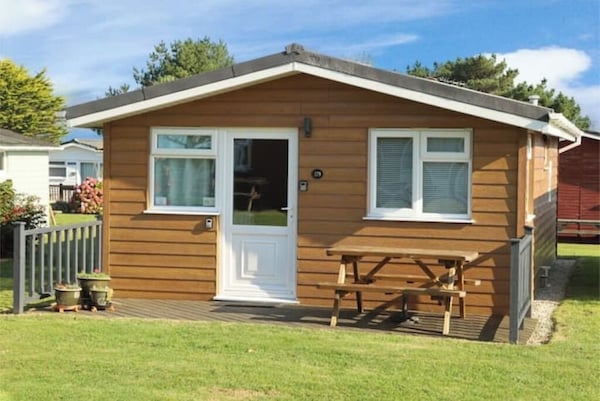 Self Catering Chalet. Sleeps 4. Set In 27 Acres Of Parkland - Padstow