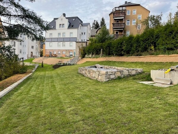 Spacious Attic Studio "Silberberg" New With Air Conditioning, In The Heart Of Schneeberg - Aue