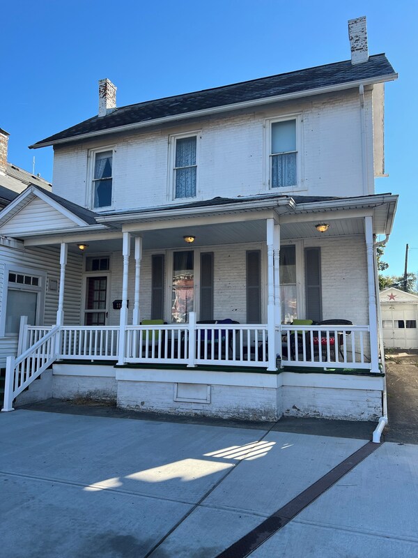 3-bedroom House In Delightful Circleville With Ac, Wifi. Enjoy A Cozy Stay - Ashville, OH