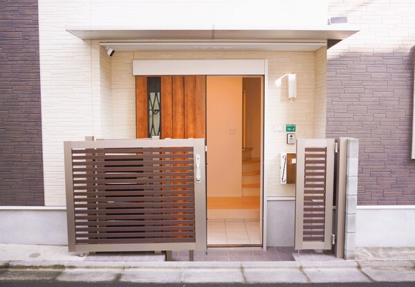 Detached House For Rent 3rd Floor 102 ㎡ Western Style Room/4ldk 2 Toilets +2 Bathrooms Convenient Transportation! - Tokyo