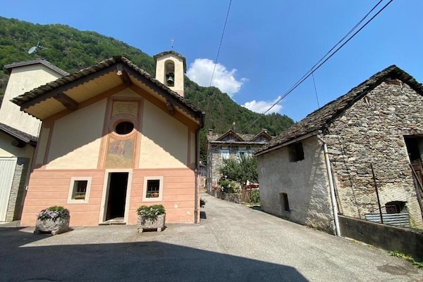 Cá Di Gin 1* Floor Apartment In The Old Town - Pila