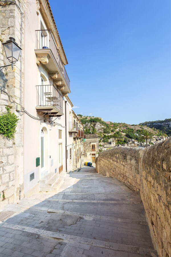 Modica Freakhouse Apartment 2nd Floor - Modica