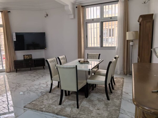 15 Minutes From The Sea! Apartment With Gym, Ideal For Families. - Dakar