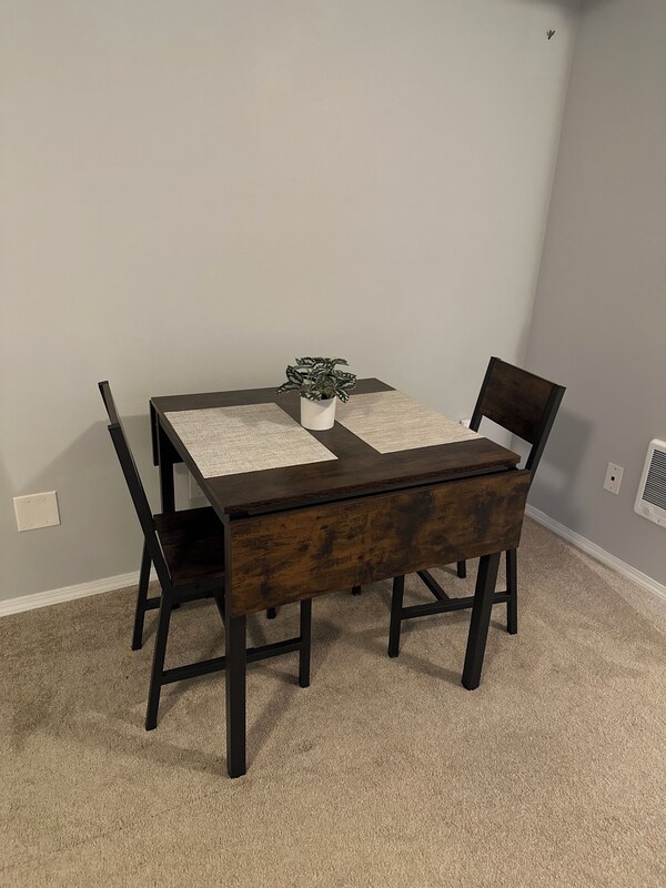 Private Hot Tub, Charming 1-bedroom Apartment In Delightful Vancouver With Wifi - Troutdale, OR