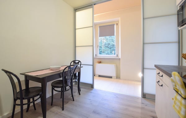 Superbe Appartement De 3 Chambres à. - Massa