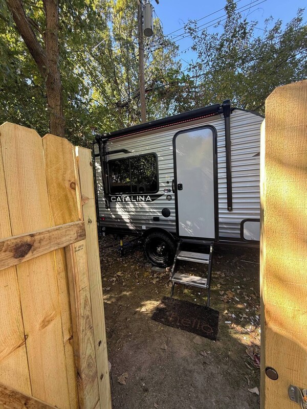 Cozy Cottage  Airbnb Superhost  Long Term - Royal Oak, MI