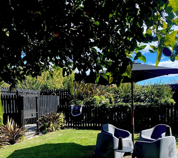 Midcentury Magic In Marlborough - Blenheim