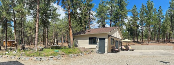 Charming Private 1bdrm New Pet Friendly Cottage Nestled In Stevensville/5 Acres - Montana