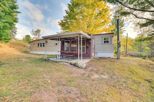 3 Mi To Lake Michigan: Pet-friendly Home! - Resort Township, MI