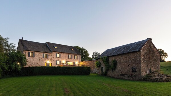 Ancienne Ferme Rénovée Idéale Pour Les Familles Et Les Groupes - Creuse