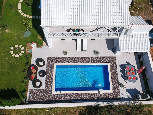 Villa Irresistible - Solin