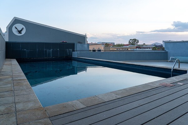 Cozy-2 Bedroom Apartment In Windhoek Central, Wifi, Fitness Room, Swimming Pool - Windhoek