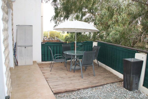 Armonia Court Kapparis, Cosy 1 Bed  Apartment, Shared Pool, Beach/shops Nearby - Agia Napa