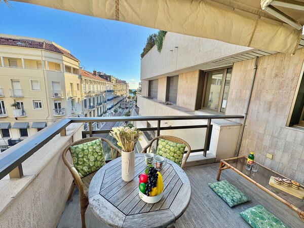 Naf568 / Terrace Sea View 2 Rooms - Cannes