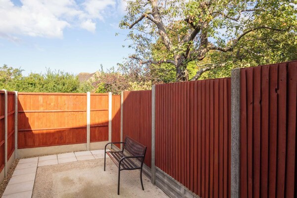Host & Stay | St Martin's Road - Canterbury