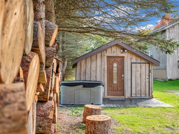Timberline Lodge - Ski Wing - Charming Chalet In Downtown Ellicottville - Ellicottville, NY