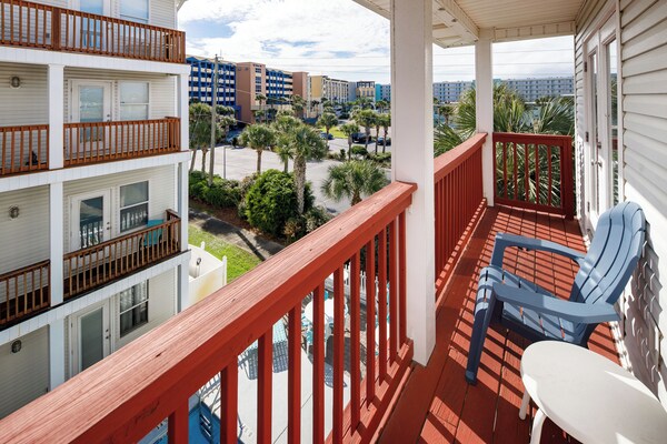 Sunset Cottages 1c Spacious 2 Bedroom/2 Bathroom Cottage, Sleeps 8! - Fort Walton Beach, FL
