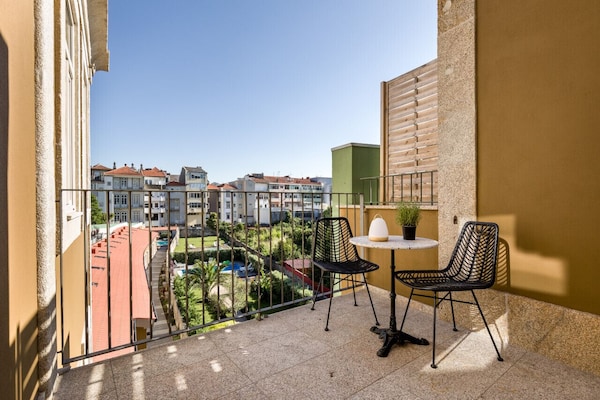 Homey Central Flat W/ Balcony By Portodreamstays - Valongo