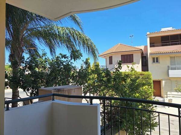 City Sunshine, Strovolos, Nicosia - Excellent Location! - Nicosia