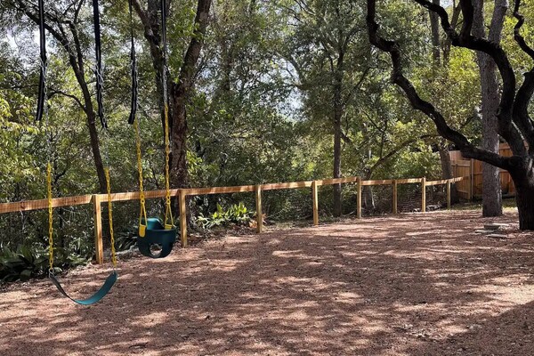 Spacious 3br/2ba Home In North Austin. Pet Friendly! - Pflugerville, TX