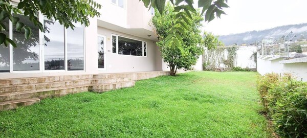 Cheerful 3 Bedroom House In Quito - Cumbayá\n\n - Kito
