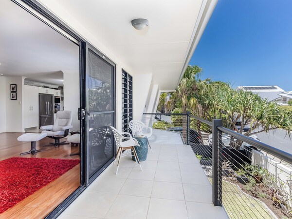 Your Ultimate Beachside Escape In The Heart Of Casuarina! - キングスクリフ