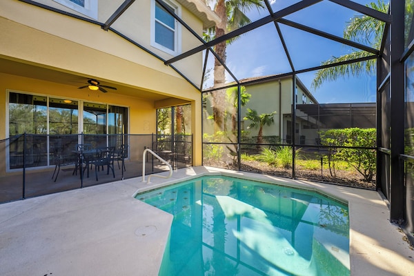 Solterra Sunshine Villa Townhome With Private Pool In A Resort Setting. - Davenport, FL