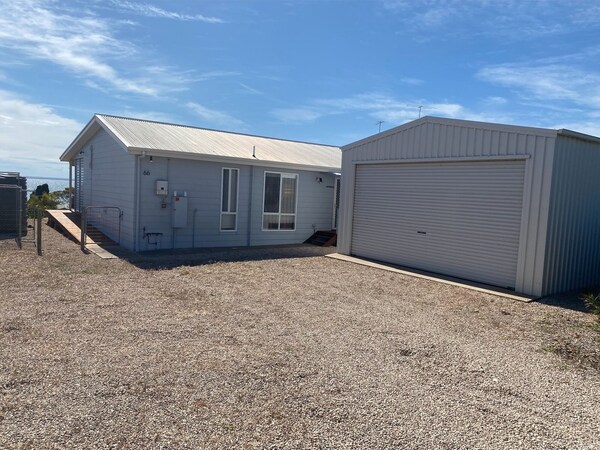 Bayview Bliss - Beautiful Sea Views! Close To Playground And Beach! - Point Turton