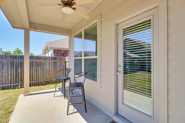 Pet-friendly Leander Home W/ Fully Fenced Yard! - Leander, TX