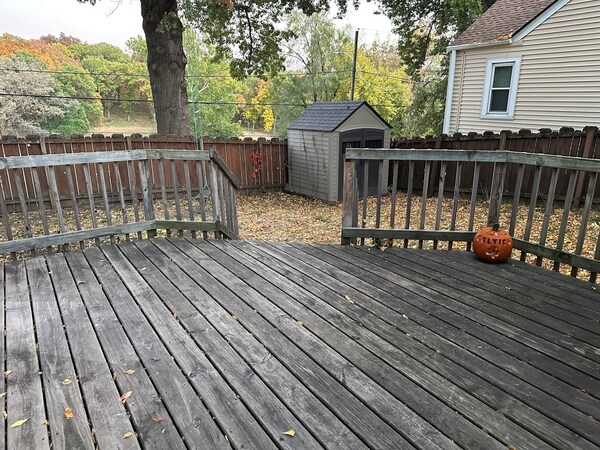 Charming 2br House In Central Des Moines With Ac & Wifi - Easy Access To I235! - Des Moines, IA
