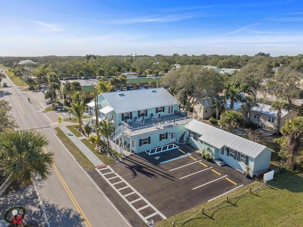 Waterside Condo In Sebastian! - Sebastian, FL