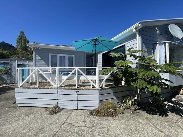 Castaway Cottage - Cute And Relaxing House In Beautiful Pohara - Marlborough District