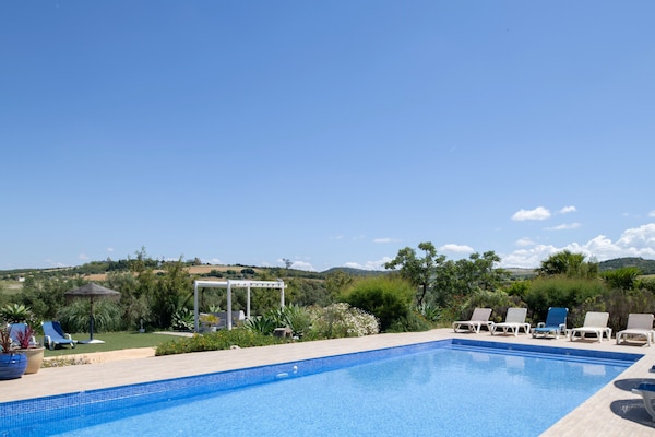 Villa 'Finca Encanto' Con Vistas A La Montaña, Wi-fi Y Aire Acondicionado - Arcos de la Frontera