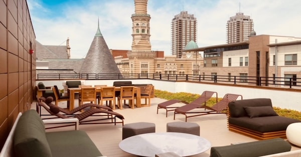Cozysuites Mass With Parking, Lounge & Roof Deck #25 - Indiana