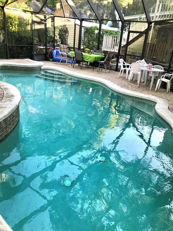 Historic Home 2-bedroom Upstairs Pet Friendly Apartment W/ Pool In St. Aug - Castillo de San Marcos National Monument