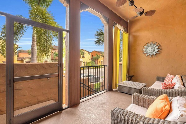 Townhome In Paseo Of Fort Myers - Amenities Galore - Fort Myers, FL
