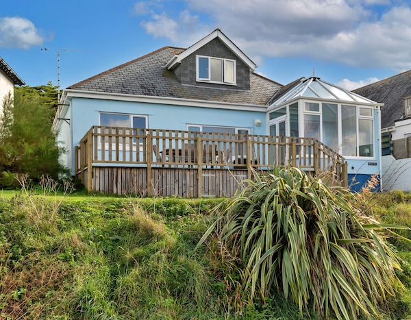Finest Retreats | Romany Rye - Crantock