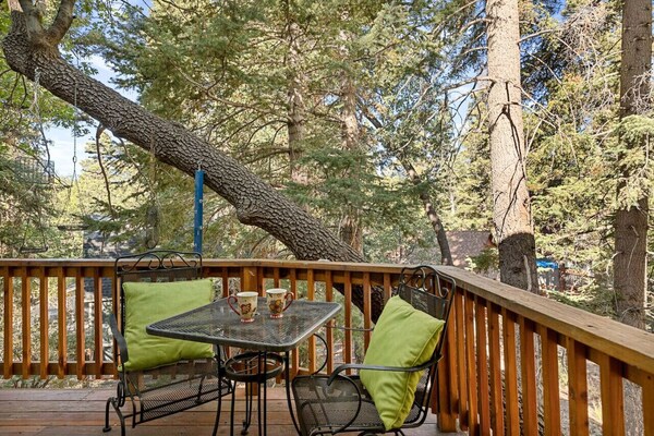 Moonridge Alpine Retreat - Big Bear Lake, CA