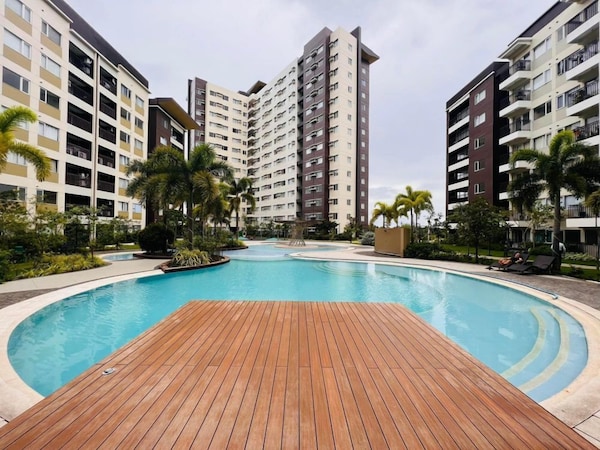 Resort-style Living: 1-bedroom Condo At Avida Towers Atria - Iloilo City